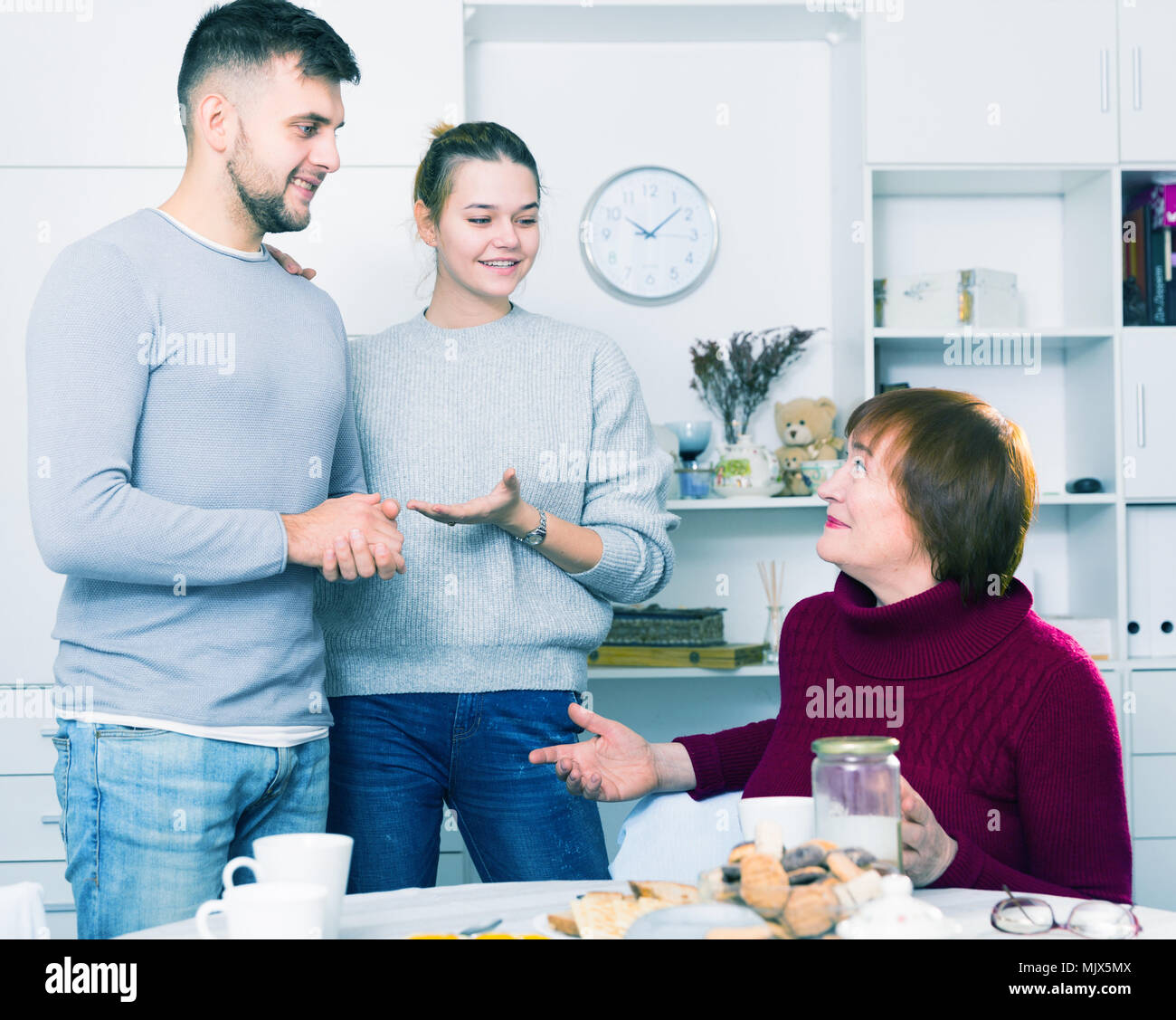 Introducing boyfriend to family hi-res stock photography and images - Alamy