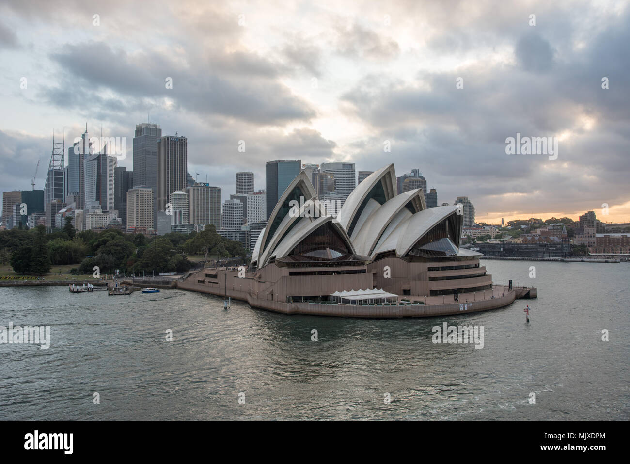 Sydney,NSW,Australia-December 7,2016: Sydney Opera House at twilight at ...