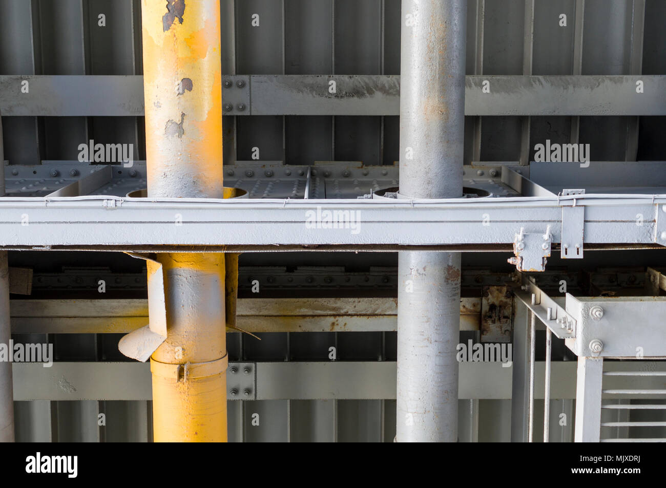 Industrial bridge architecture hi-res stock photography and images - Alamy