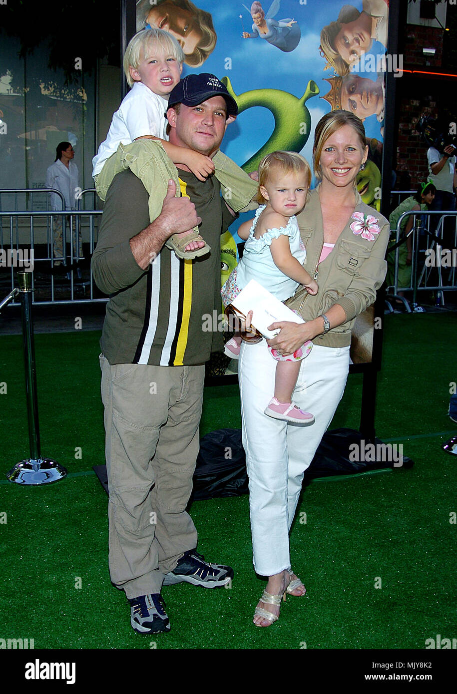Lauralee Bell and family arriving at the Shrek 2 Premiere at the ...