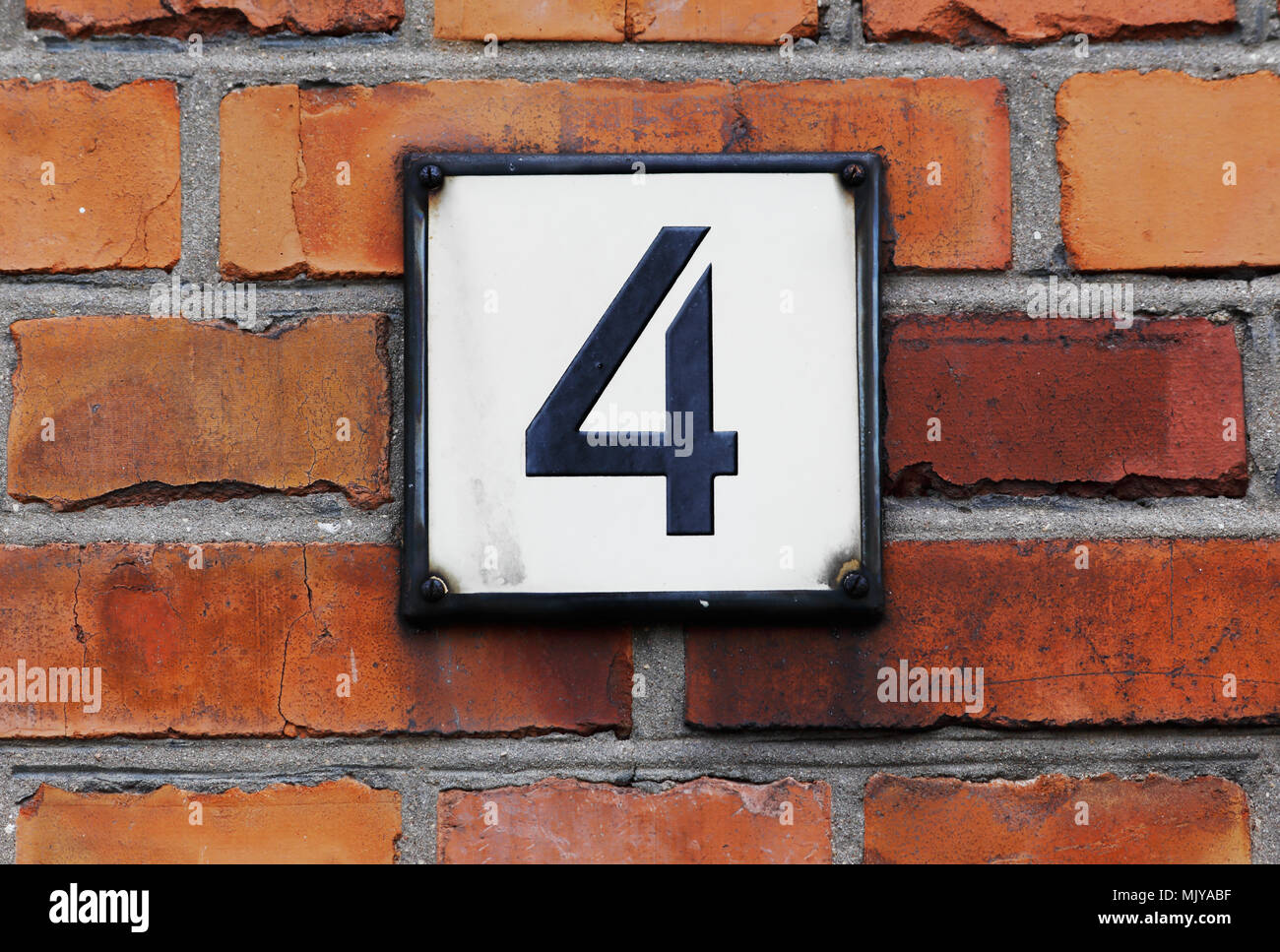 Number 4 sign hi-res stock photography and images - Alamy