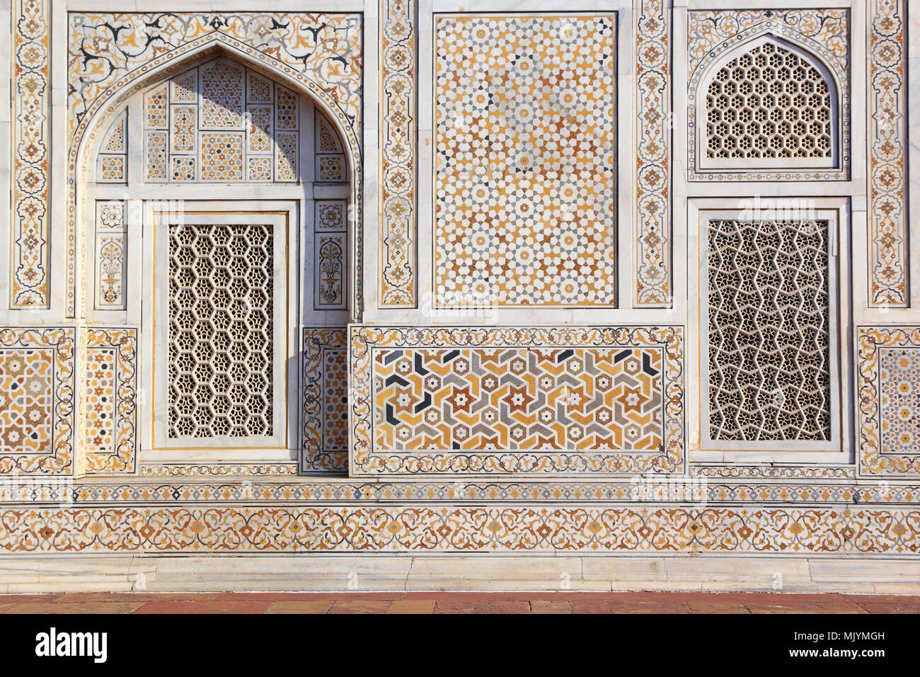 Wall design taj mahal hi-res stock photography and images - Alamy