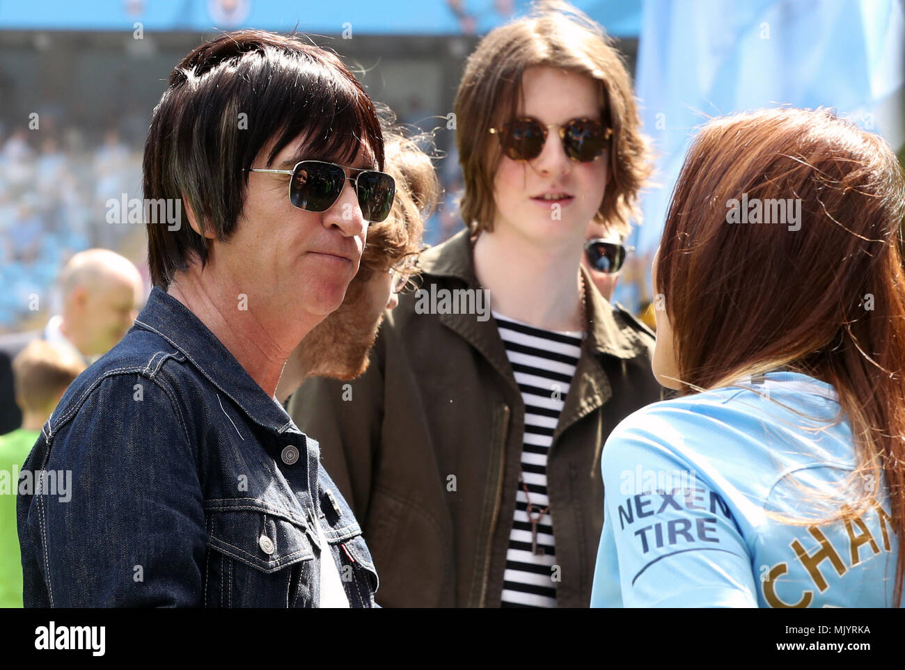 Johnny marr football hi-res stock photography and images - Alamy