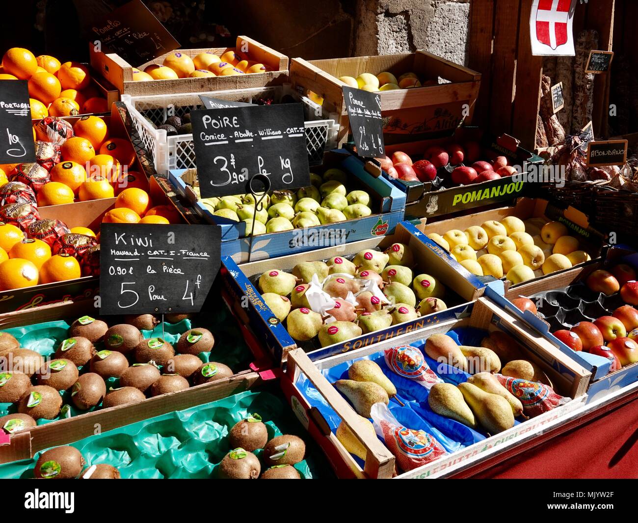 Annecy and market hi-res stock photography and images - Alamy