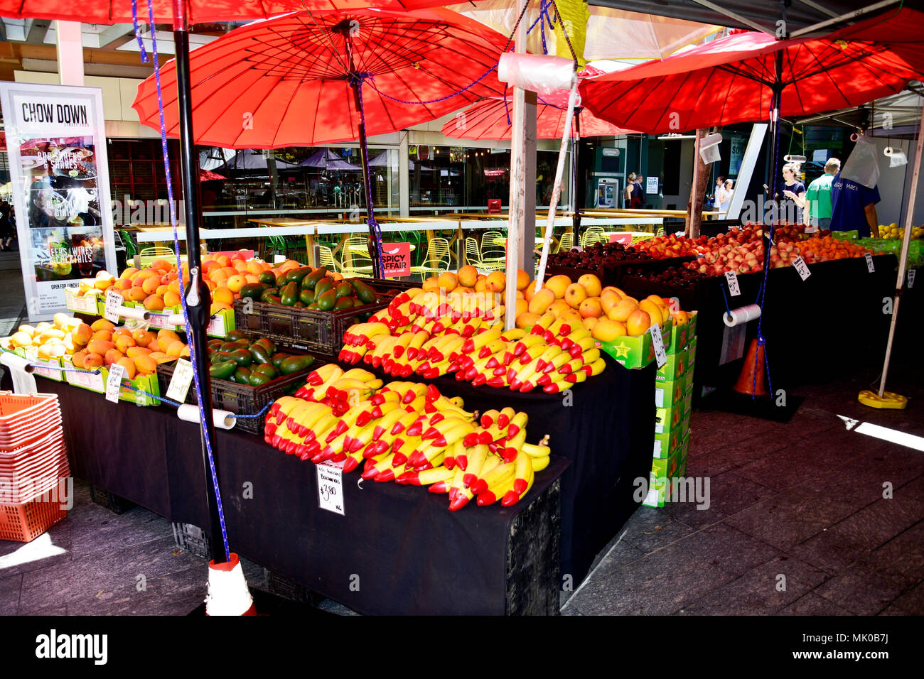 Bananas display hi-res stock photography and images - Alamy