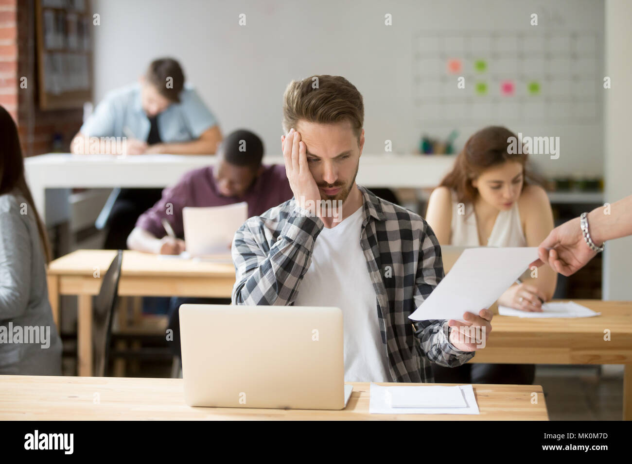 Exam result sad hi-res stock photography and images - Alamy