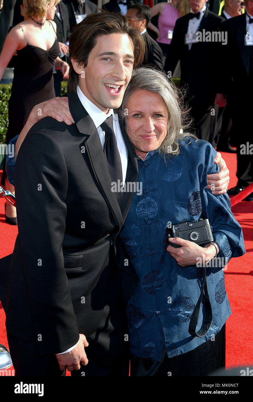 Adrien Brody With His Mom Arriving At The 9th Annual Screen Actor Guild