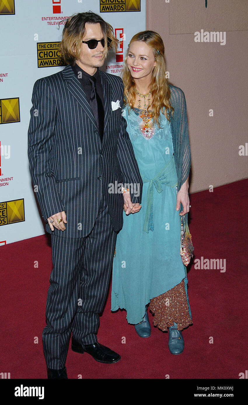 Johnny Deep and Vanessa Paradis arriving at the 9th Annual Critics ...