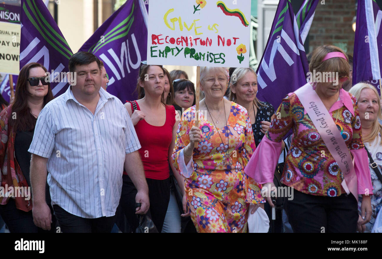 Equality march hi-res stock photography and images - Alamy