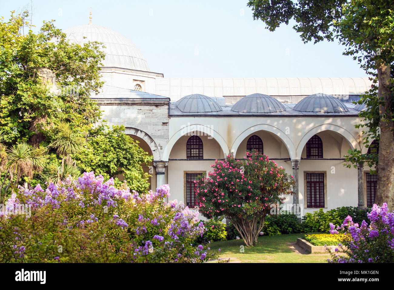 Pavillion topkapi palace istanbul turkey hi-res stock photography and ...