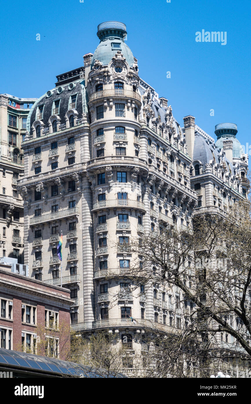 72nd street hi-res stock photography and images - Alamy