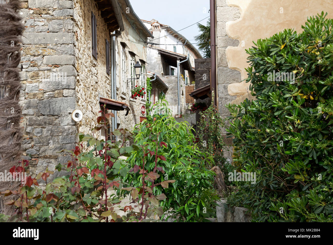 Hum, the smallest town in the world, Istra, Croatia Stock Photo - Alamy