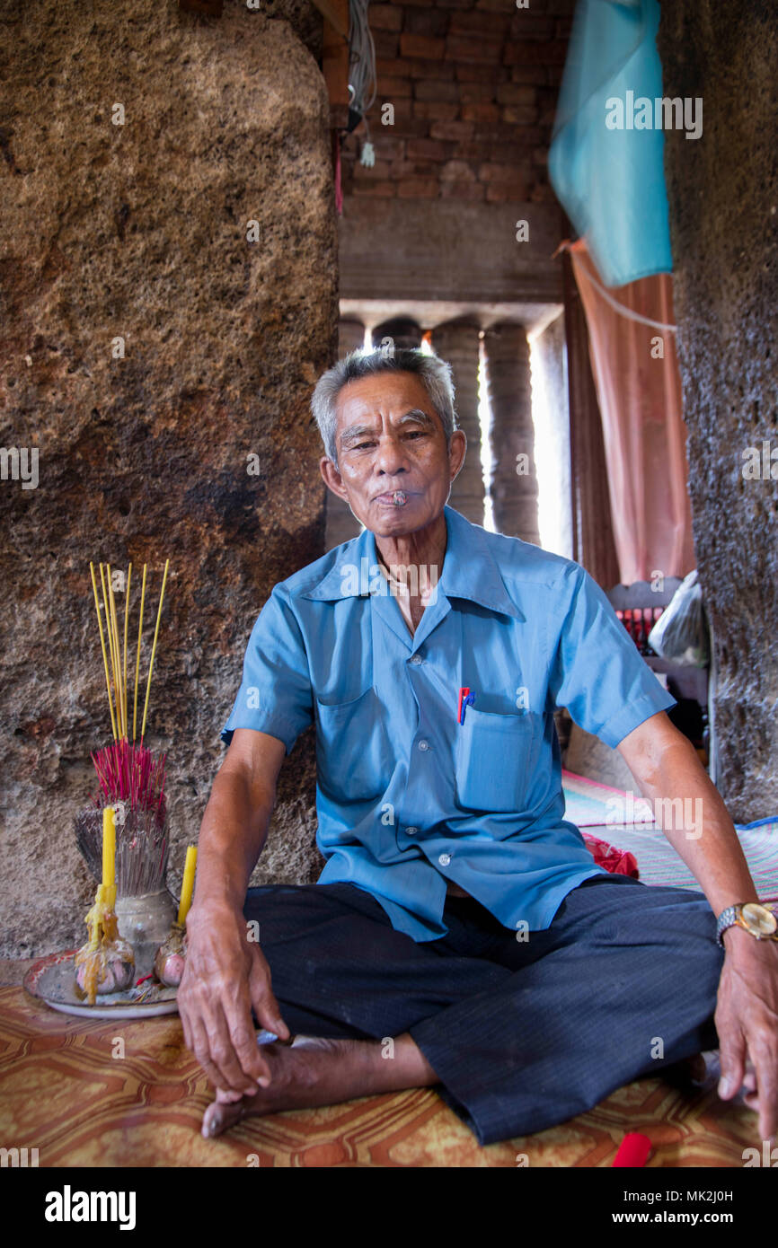 Cambodian man smoking cigarette hi-res stock photography and images - Alamy