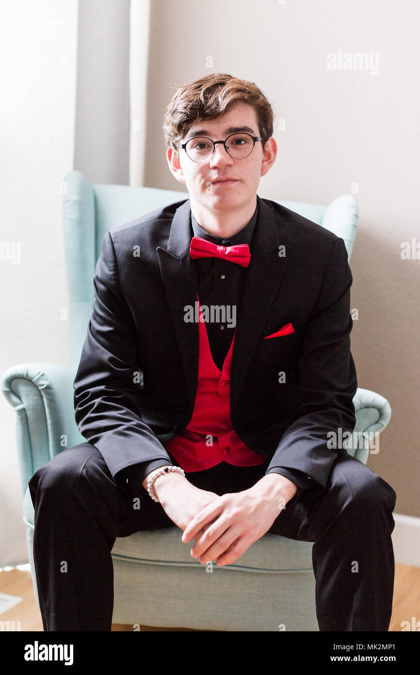 Teenager in tuxedo before his senior prom Stock Photo - Alamy