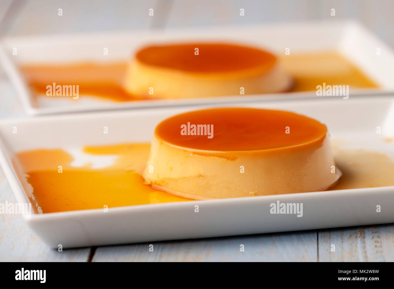 Flan dessert hi-res stock photography and images - Alamy