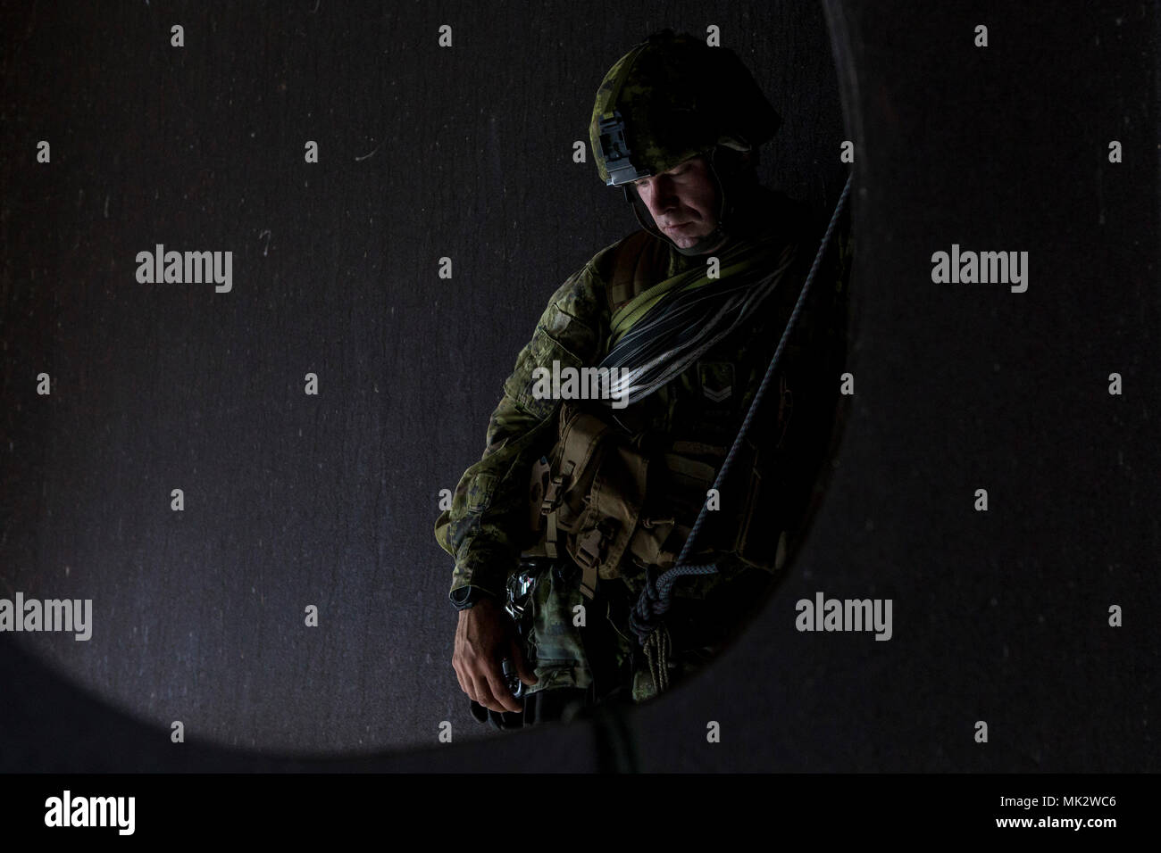 Ptsd soldier hi-res stock photography and images - Alamy