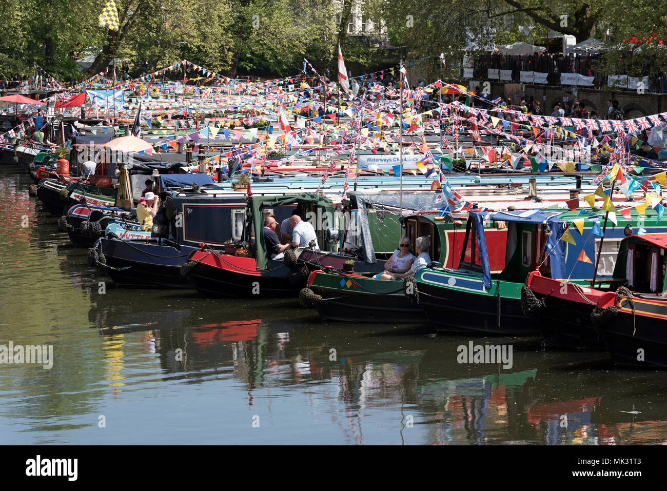 Pageant of decorated boats hi-res stock photography and images - Alamy