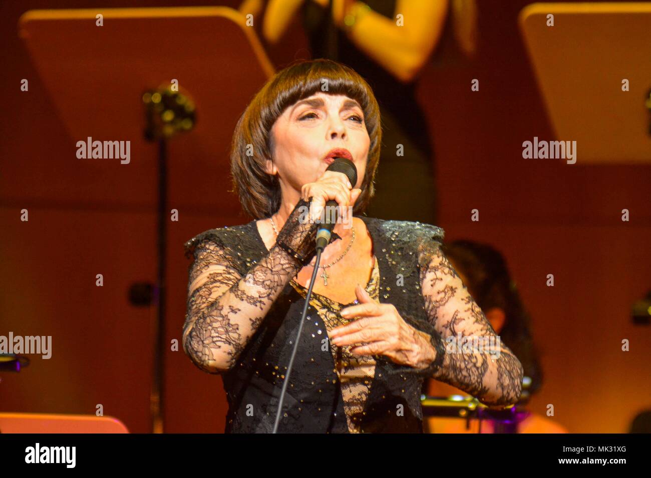 Duesseldorf, Deutschland. 04th May, 2018. Mireille Mathieu the french ...