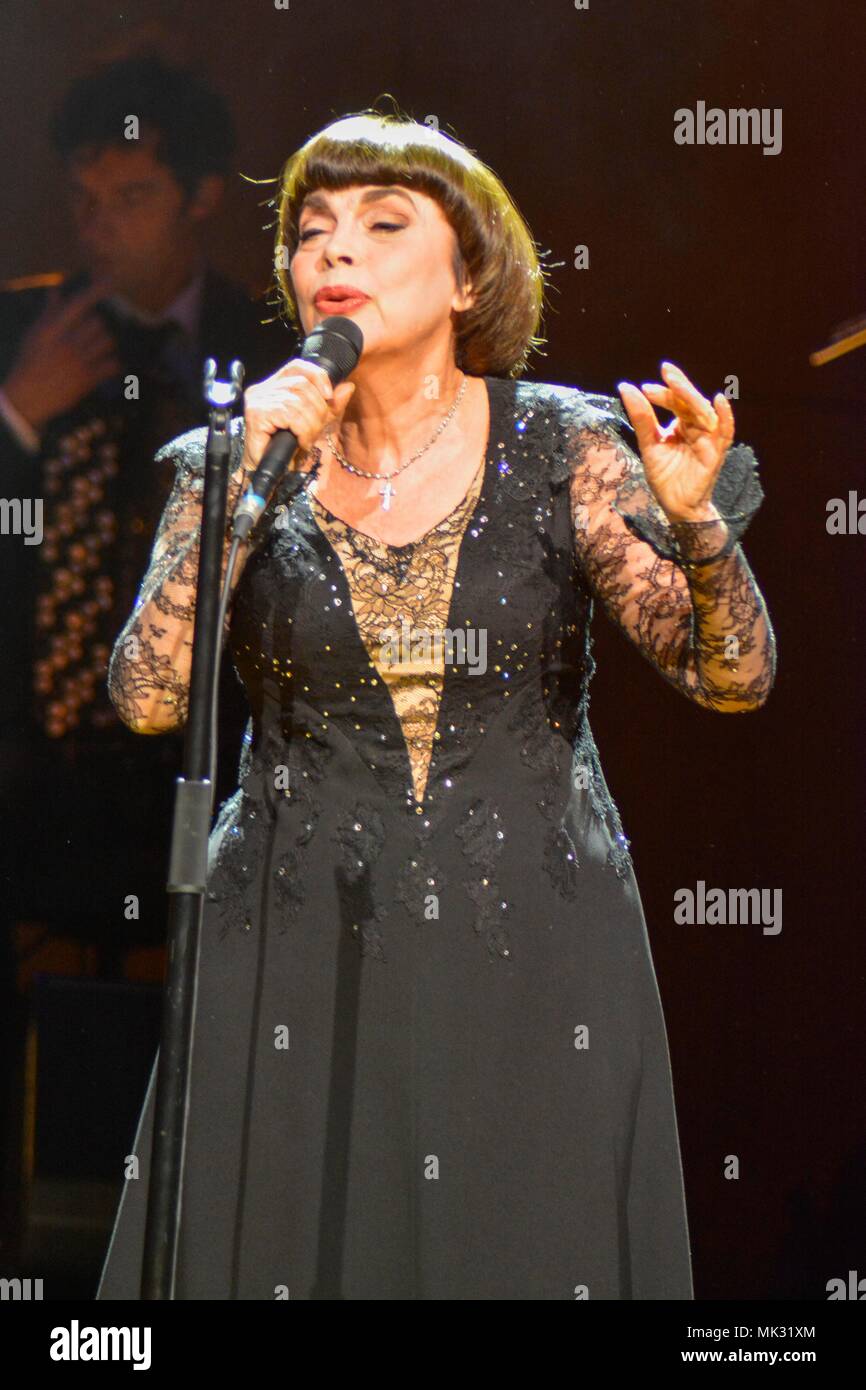 Duesseldorf, Deutschland. 04th May, 2018. Mireille Mathieu the french ...
