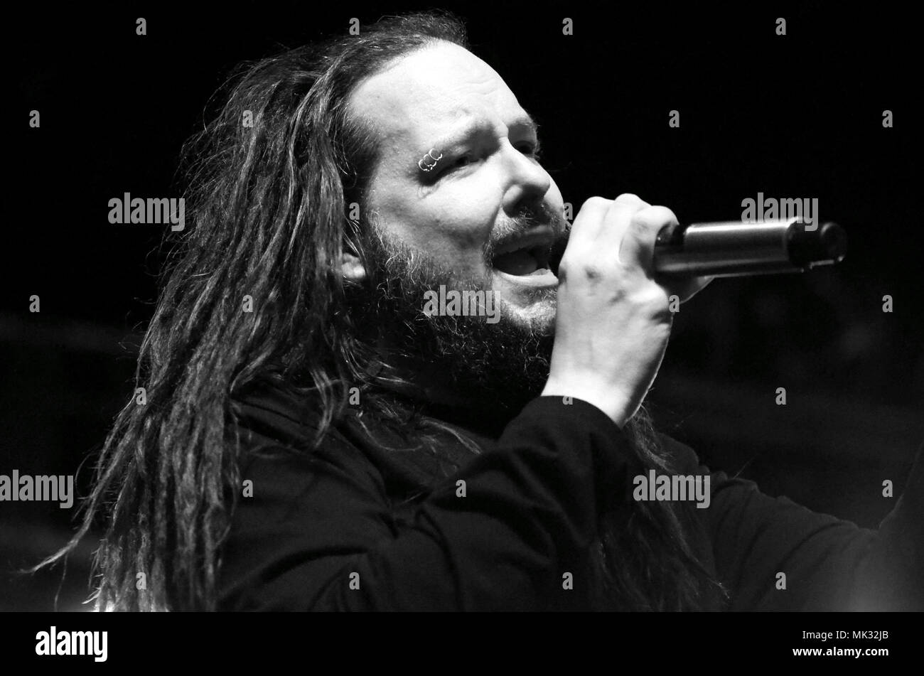Milwaukee, Wisconsin, USA. 4th May, 2018. Korn frontman Jonathan Davis ...