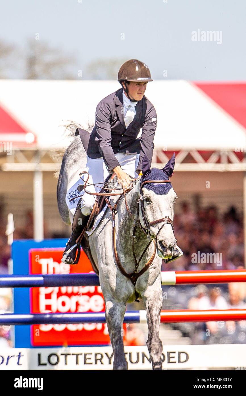 Badminton strike hi-res stock photography and images - Alamy