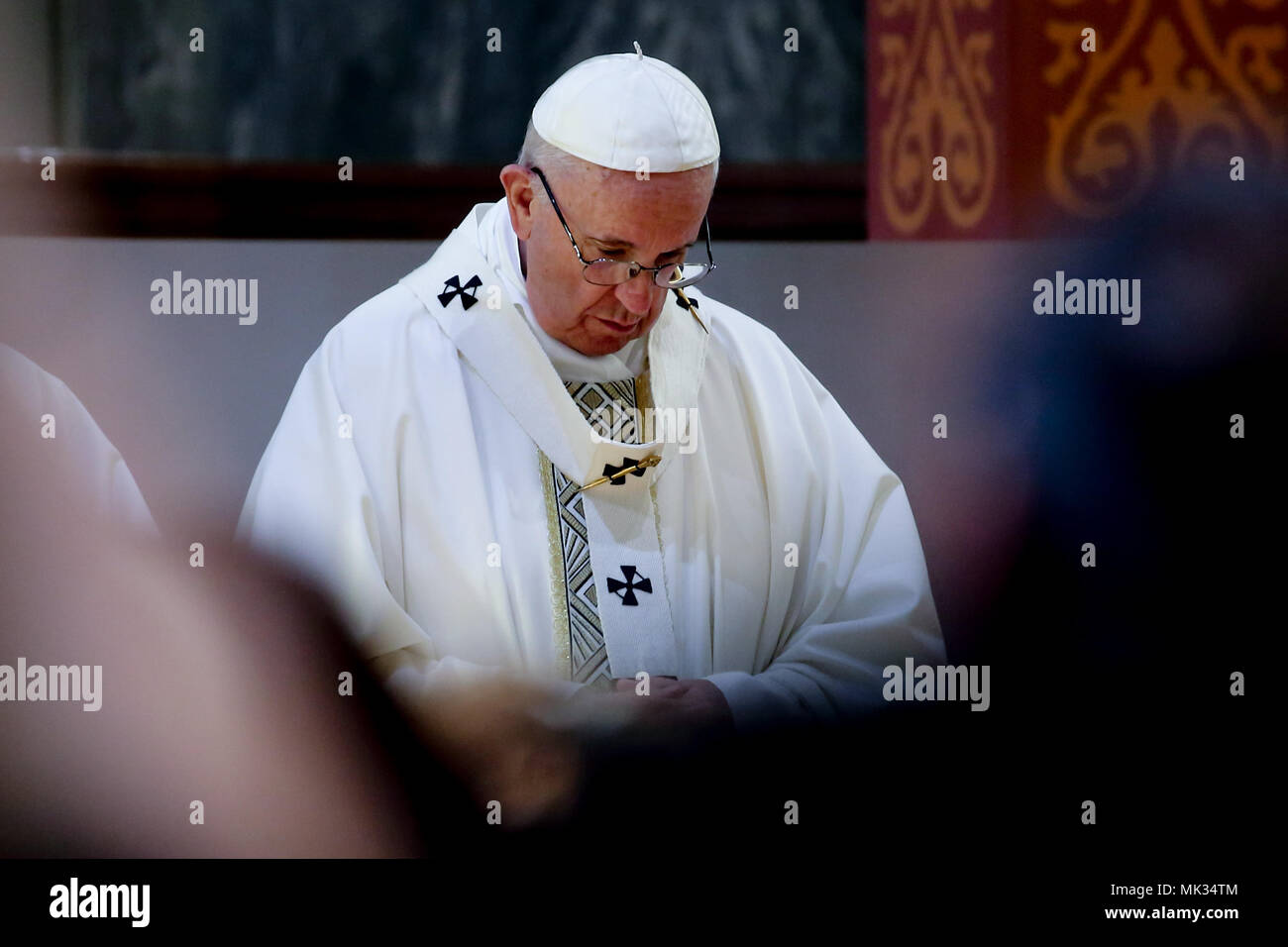May 6, 2018- Rome, Italy - POPE FRANCIS visit the roman parish of Most ...