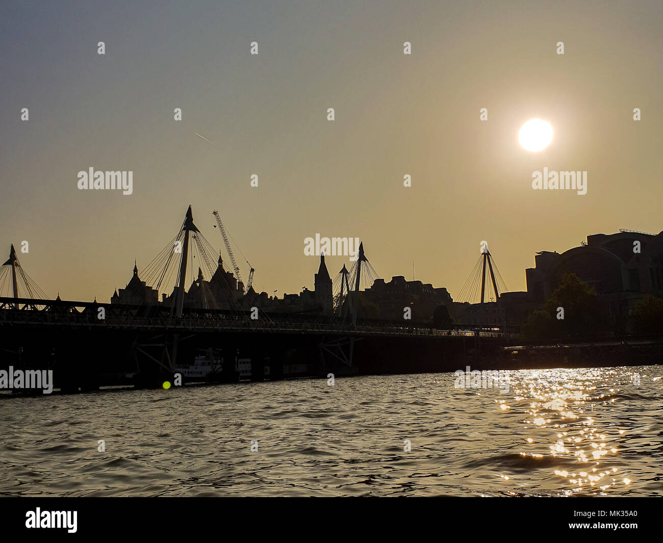 London skyline landmarks sunny hi-res stock photography and images - Alamy