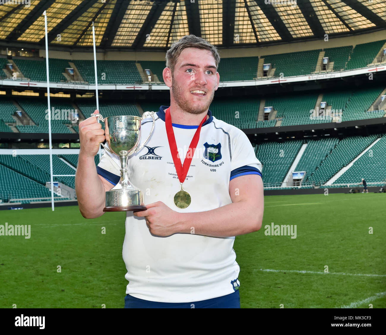 Sports team stadium trophy hi-res stock photography and images - Alamy