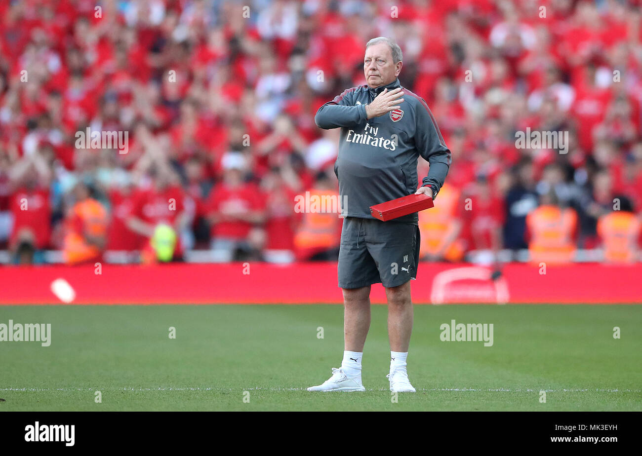 Arsenal kit manager Vic Akers salutes the fans after his final home ...