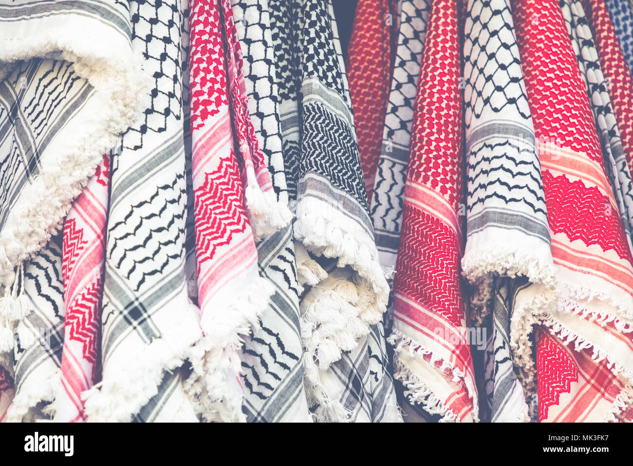 Kurdish scarf hi-res stock photography and images - Alamy