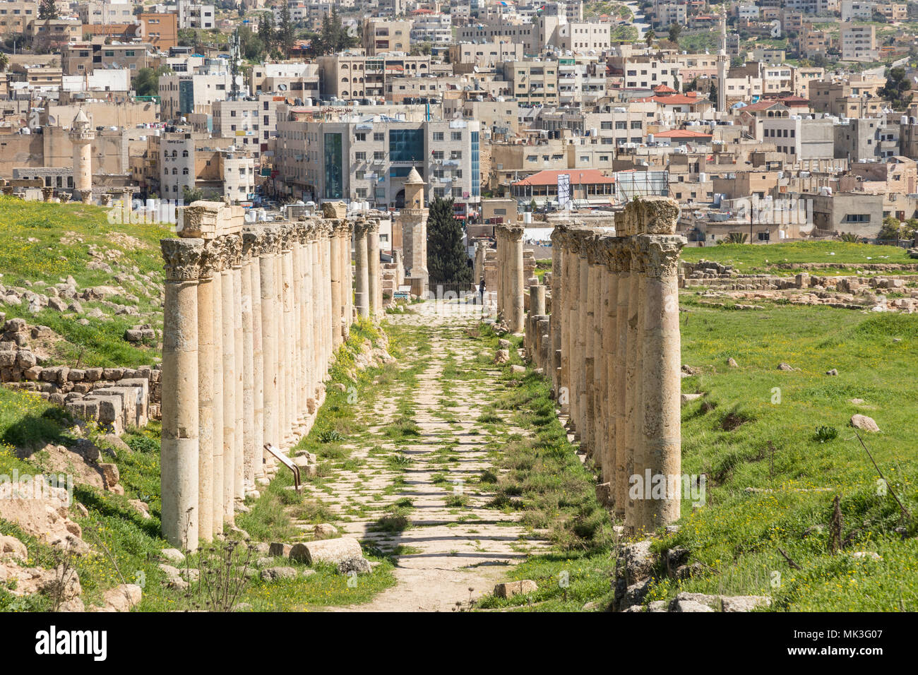 Ancient Jerash. Ruins of the Greco-Roman city of Gera at Jordan Stock ...