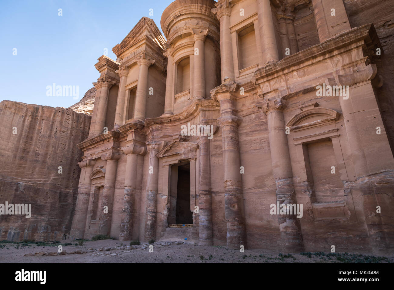 Ancient temple in Petra, Jordan Stock Photo - Alamy