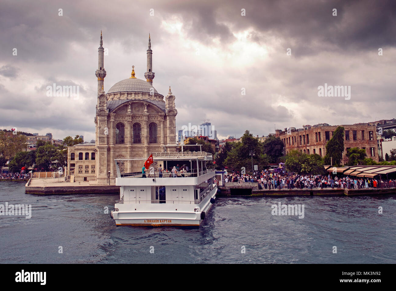 Istanbul Boat Mosque