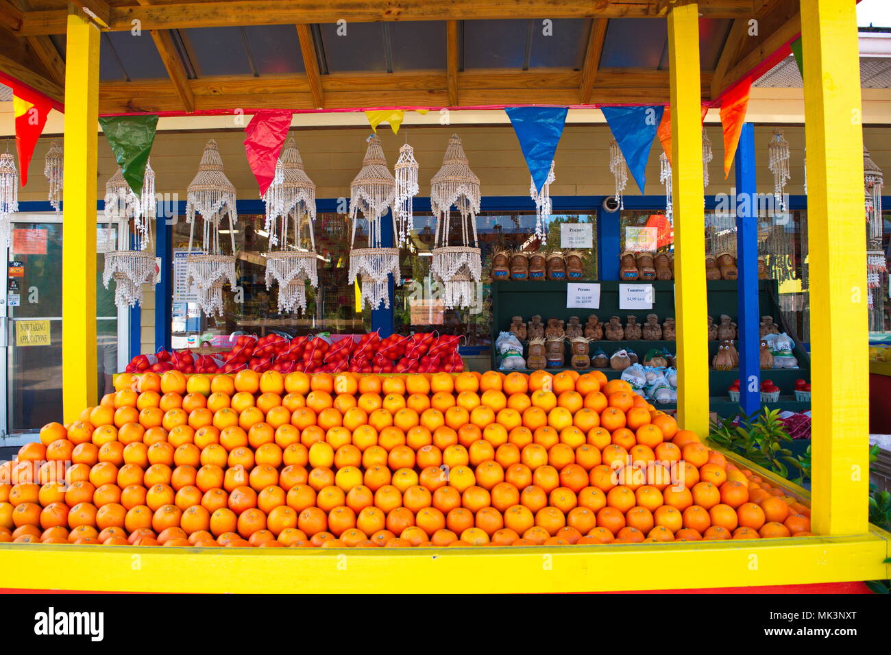 Roadside display hi-res stock photography and images - Alamy