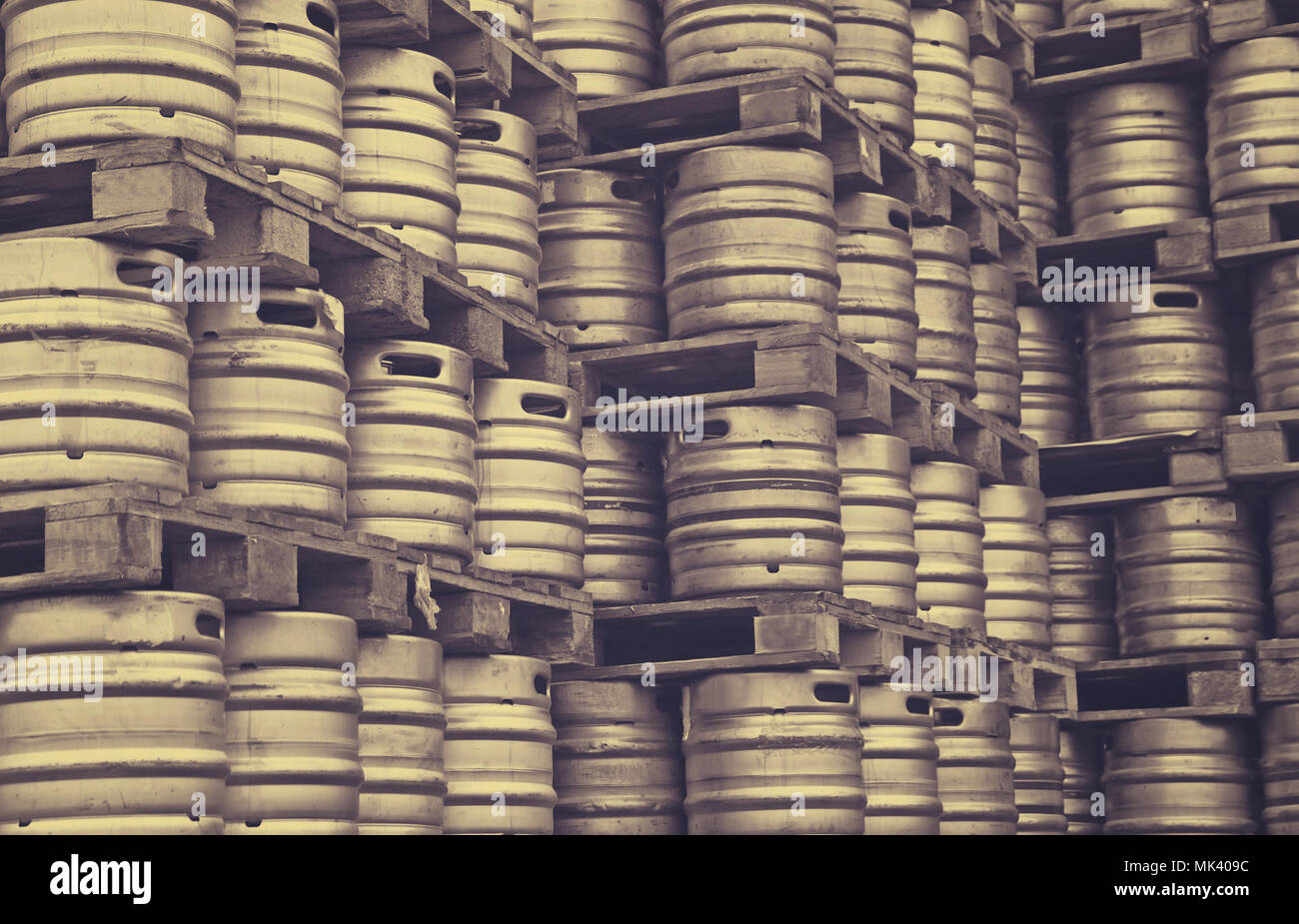 Stack aluminum beer barrels kegs hi-res stock photography and images ...