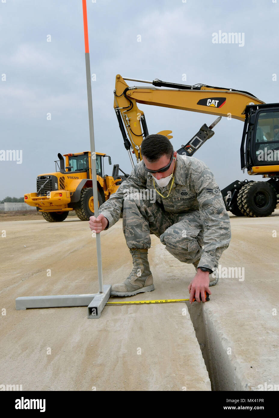 U.S. Air Force Airman 1st Class Wayland Bailey, 51st Civil Engineer ...