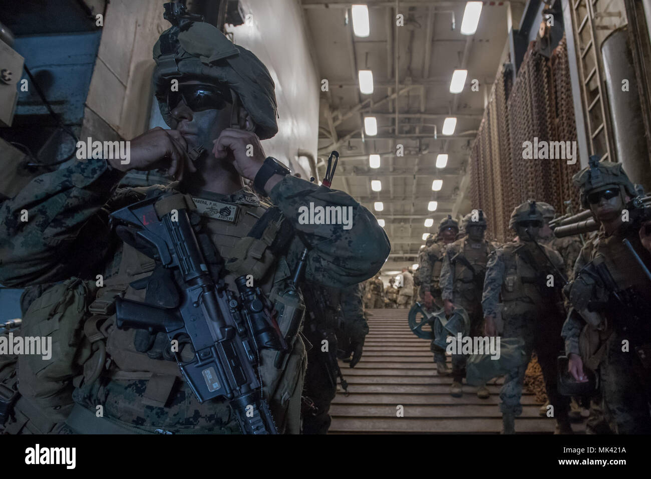 171102-N-UX013-050 PACIFIC OCEAN (Nov. 2, 2017) Marine Staff Sgt. Paul ...