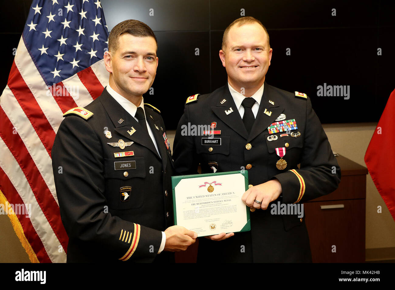 Lt. Col. Cullen Jones (Left), U.S. Army Corps of Engineers Nashville ...
