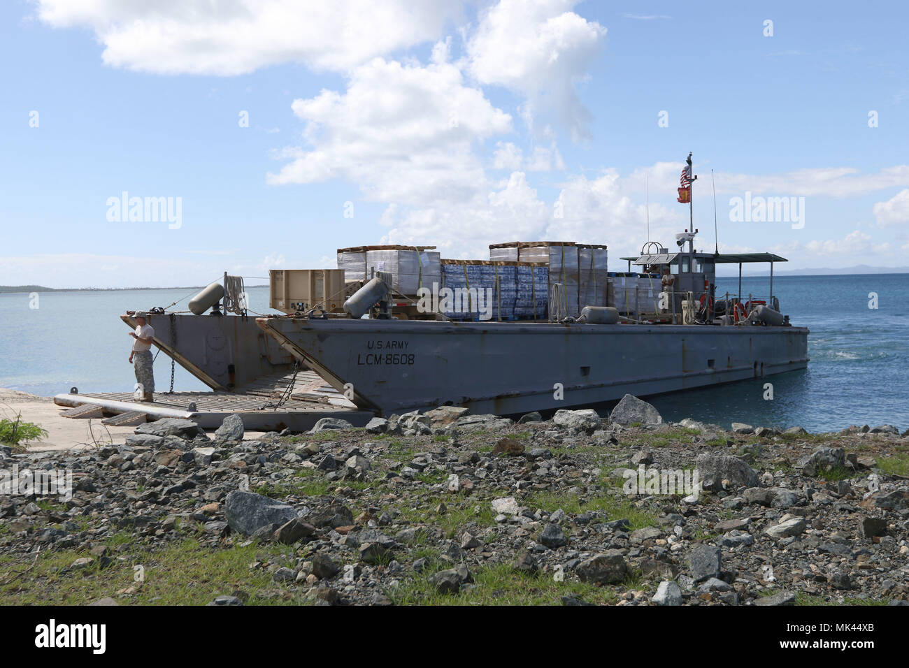 VIEQUES, Puerto Rico- Army National Guardsmen from Ohio and Puerto Rico ...