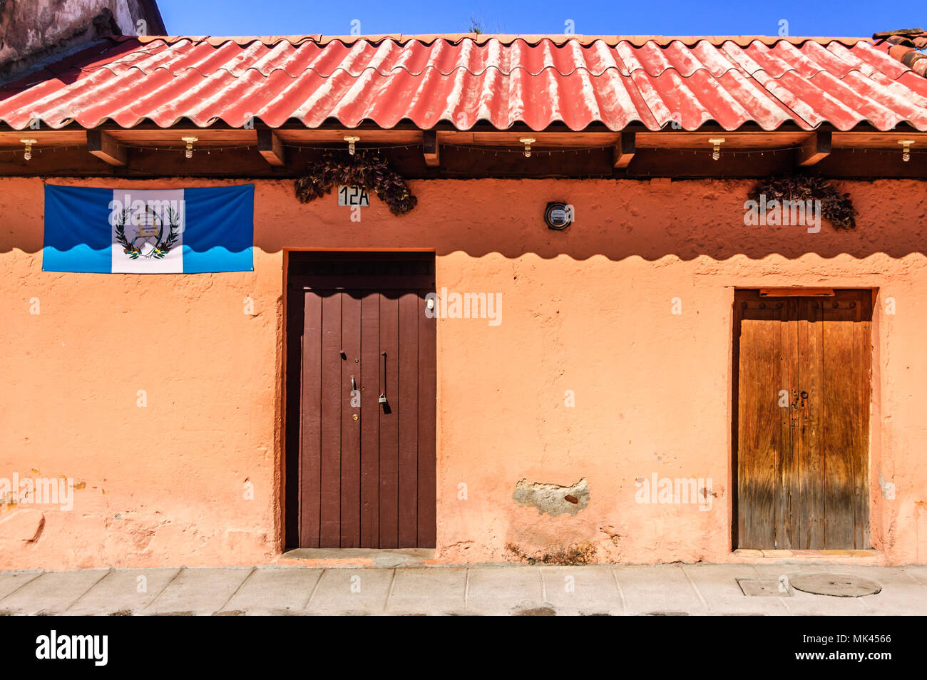 Guatemalan colonial architecture hi-res stock photography and images ...