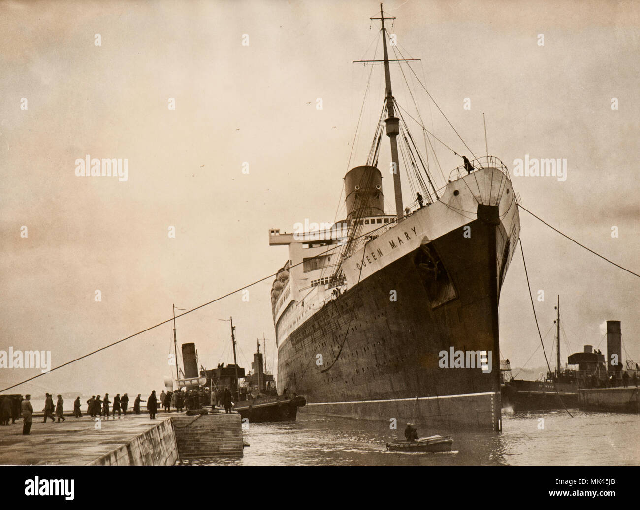 Rms queen mary ship hi-res stock photography and images - Alamy