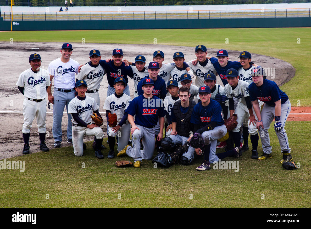 High school baseball japan hi-res stock photography and images - Alamy