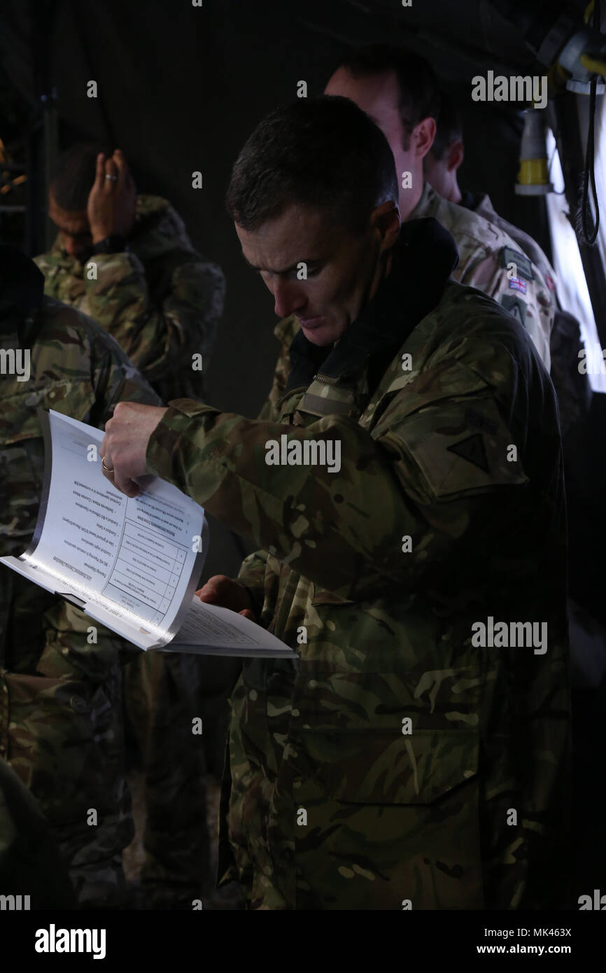 British army Warrant Officer Class 1 Kevin Brunskill of the 1st ...