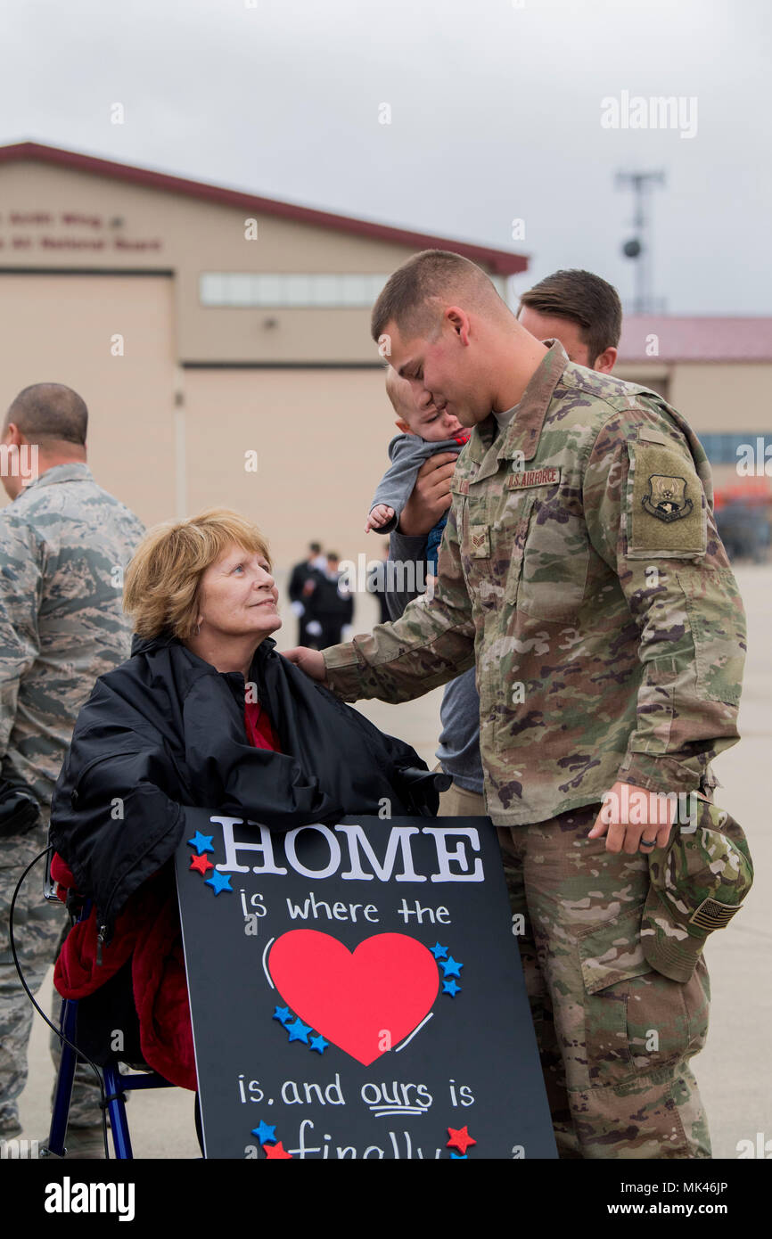 Members of the 130th Airlift Wing return from an overseas deployment ...