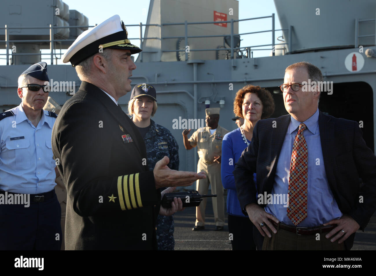 The Commanding Officer Of Uss Bataan Lhd 5 High Resolution Stock ...