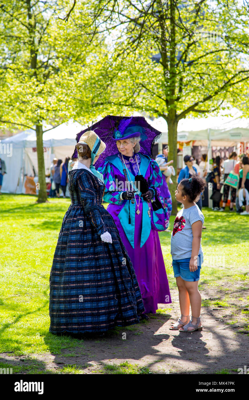 Victorian tea party hi-res stock photography and images - Alamy