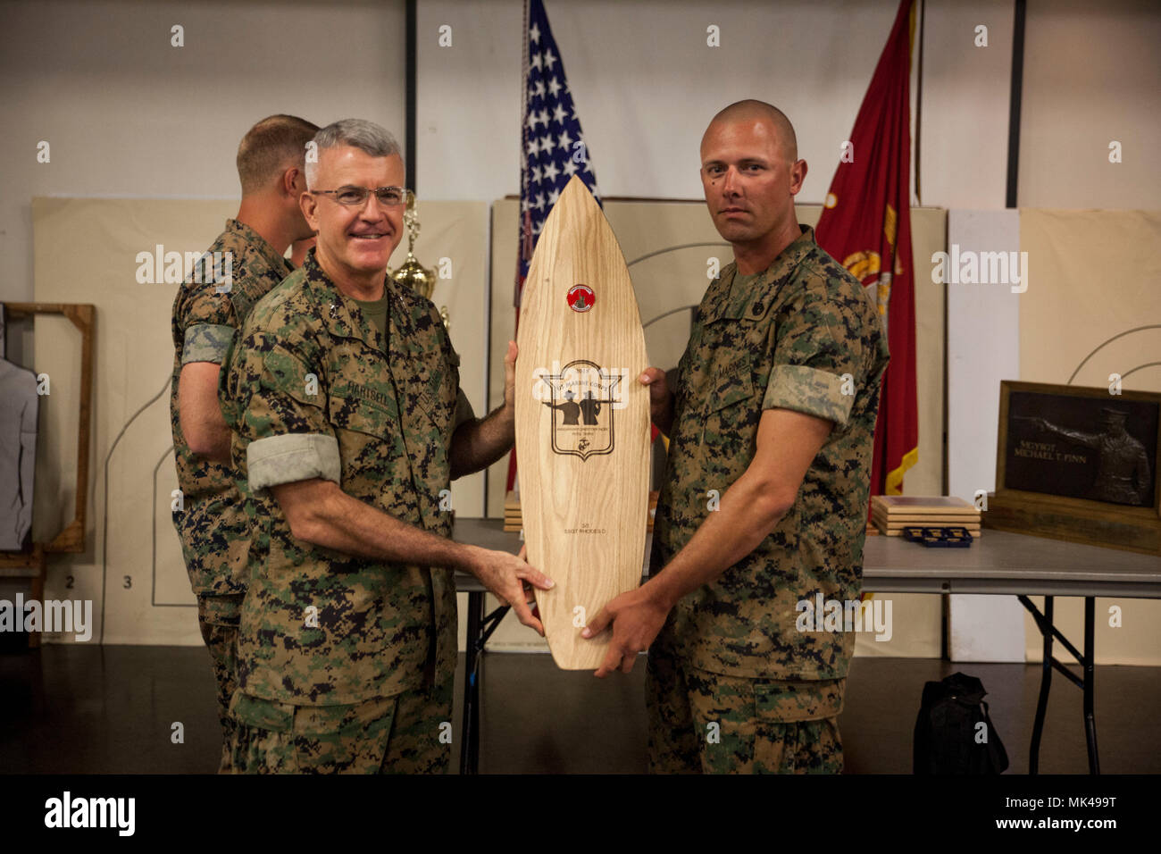 Maj gen james hartsell sgt hi-res stock photography and images - Alamy