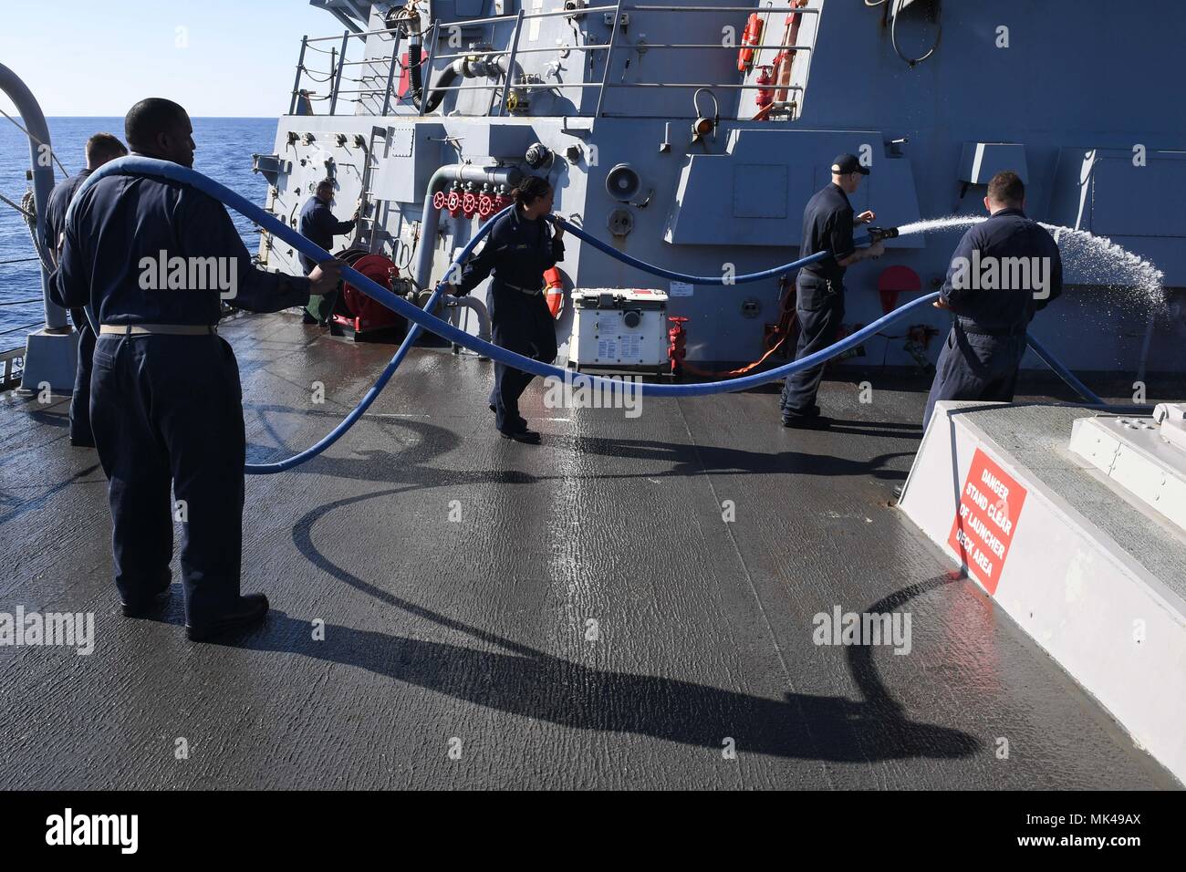 171105-N-FP878-058 MEDITERRANEAN SEA (Nov. 5, 2017) Sailors participate ...