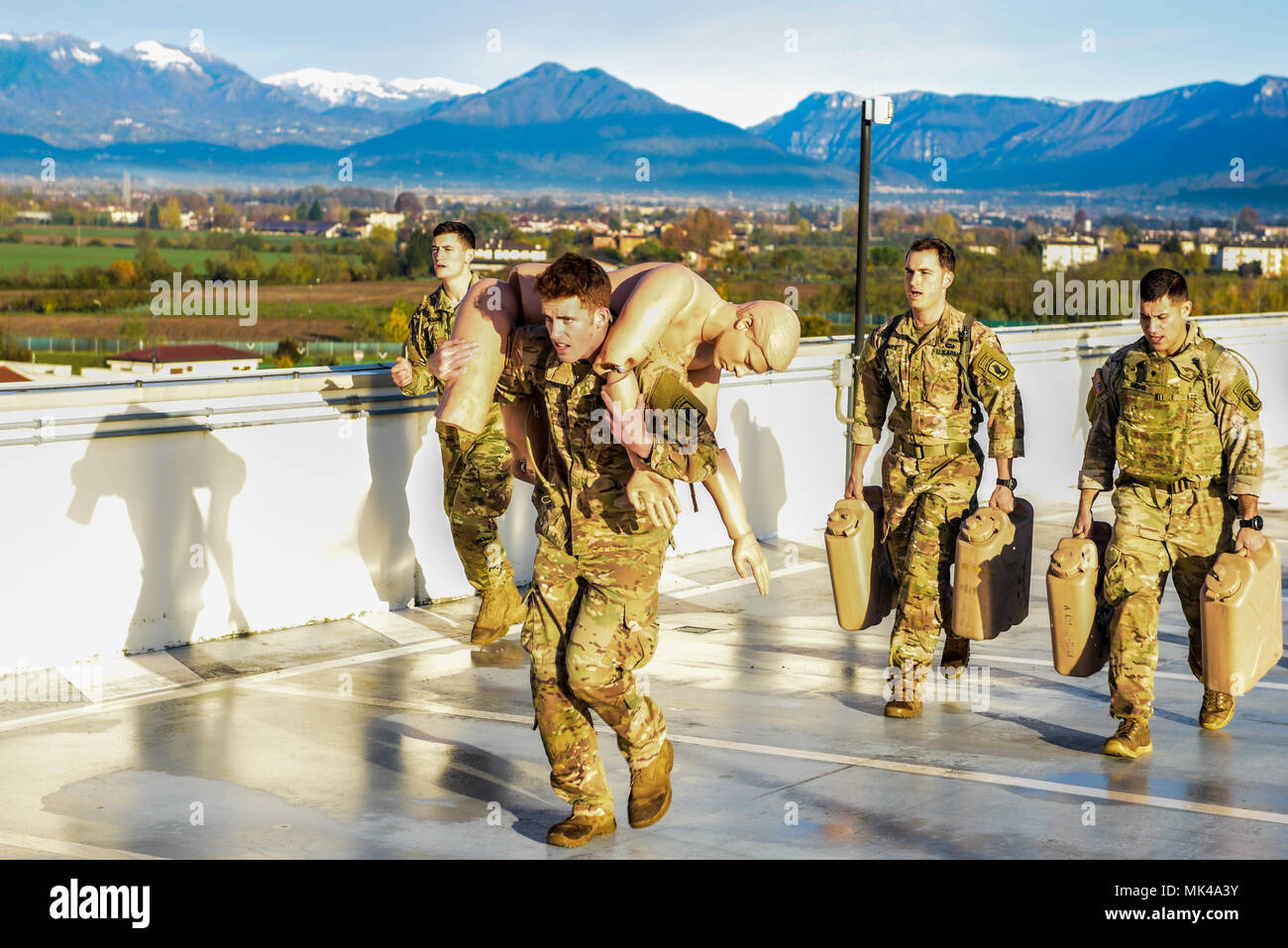 VICENZA, Italy -- Paratroopers from 2nd Bn., 503rd Infantry Regiment ...