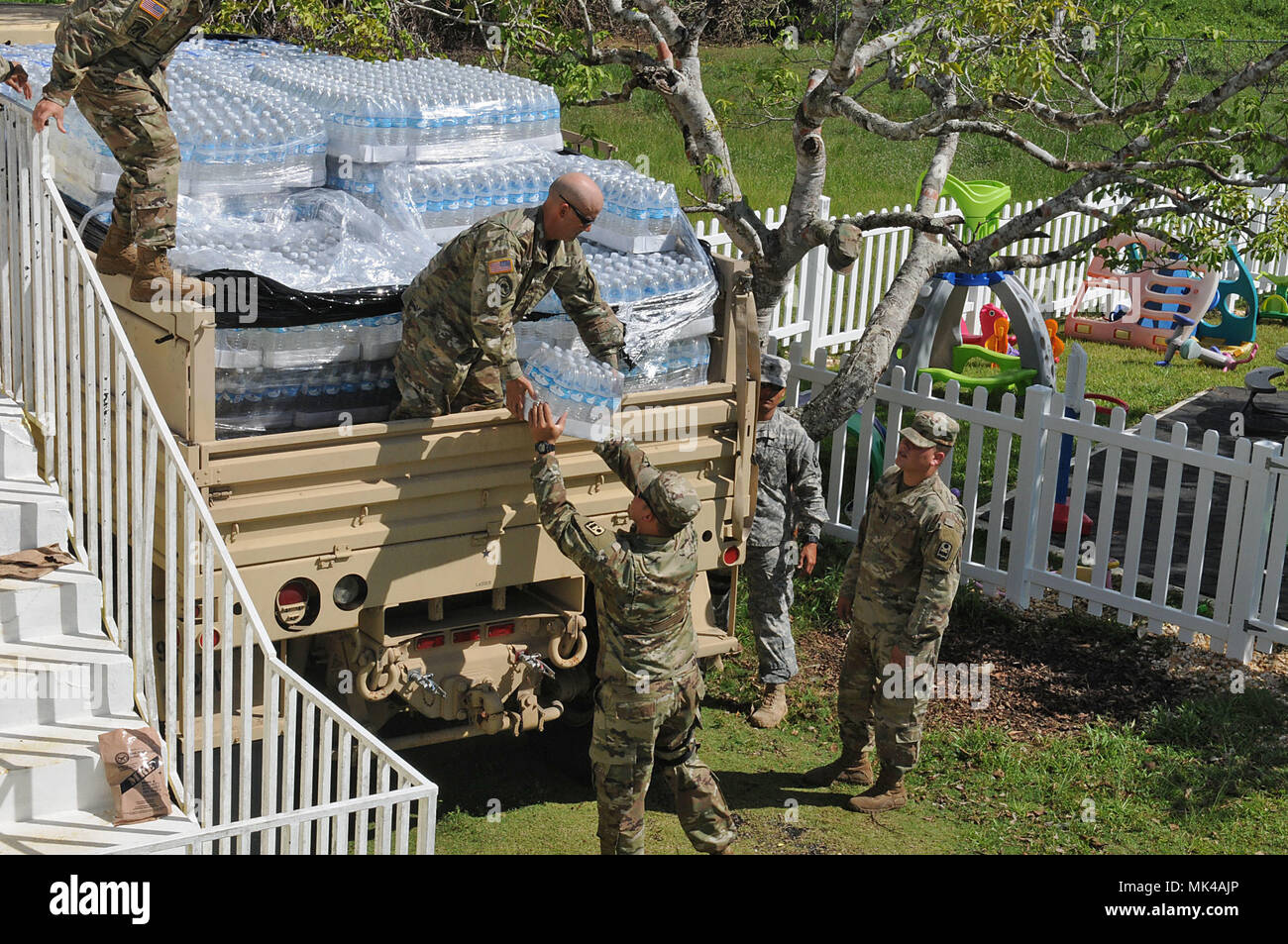 Citizens-Soldiers of the Puerto Rico Army National 92nd MP Brigade ...